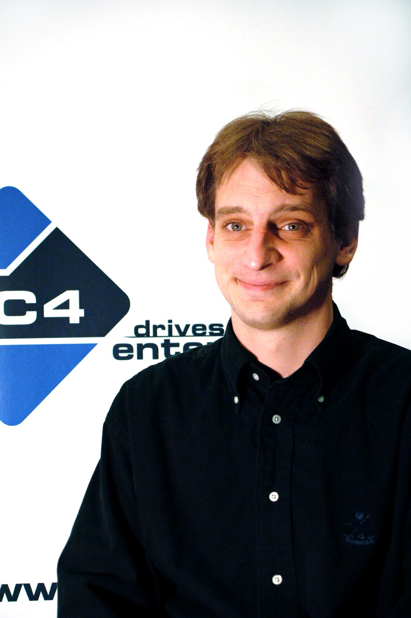 UC4 Software verstärkt Support-Team