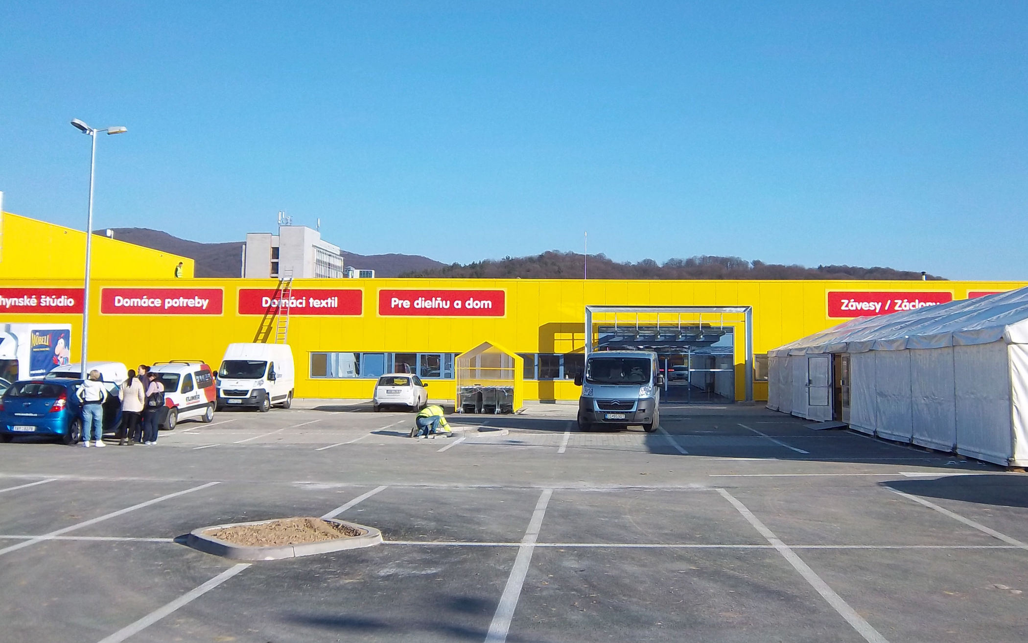 Möbelix: Neueröffnung am Standort Banská Bystrica/Slowakei