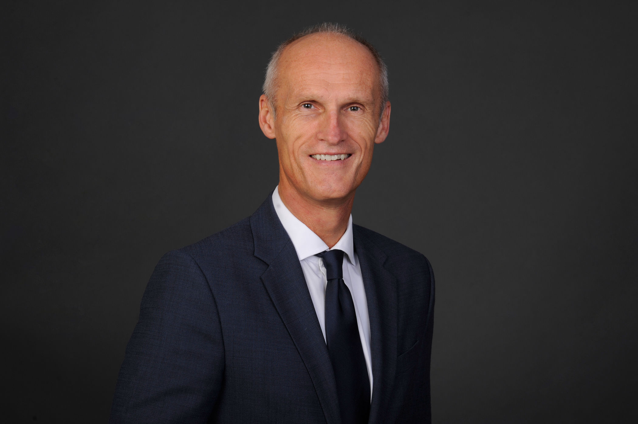 Kloepfel Corporate Finance eröffnet Frankfurter Büro unter der Leitung ...